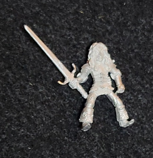 50-0089: Elf Adventurer with Sword, Mounted [rider only] – Ral Partha ...