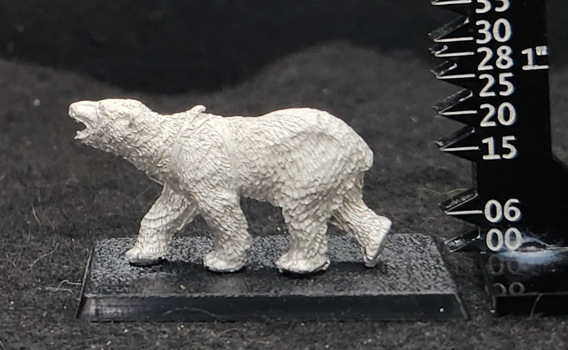 48-0247: Polar Bear III, Open Mouth, Back Right Leg Lifted – Ral Partha ...