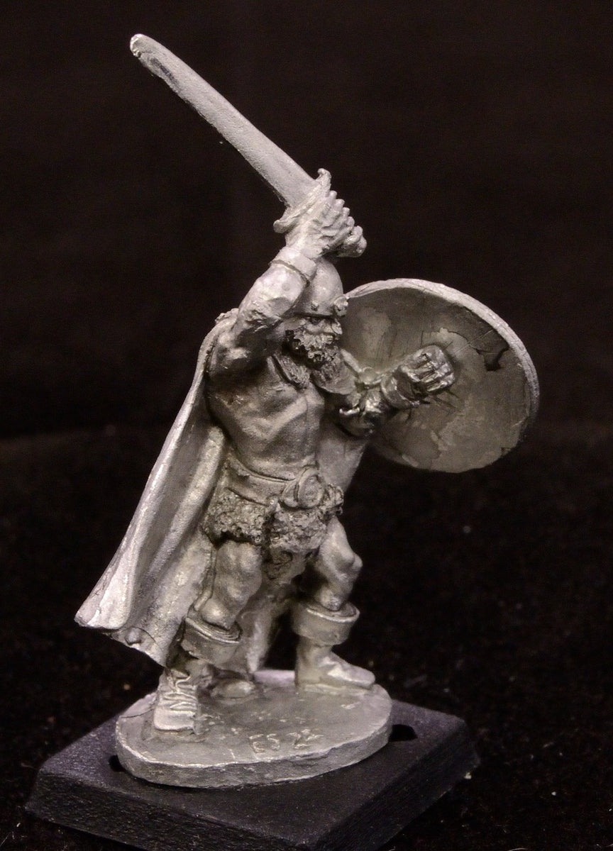 52-1607: Northman with Sword and Round Shield II – Ral Partha Legacy